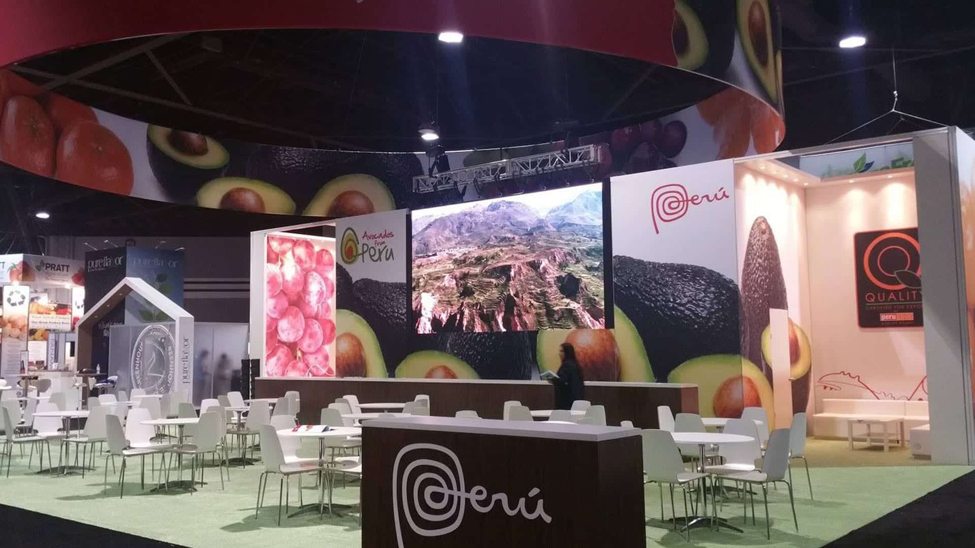 Get Booth Traffic with Trade Show Booth LED Displays